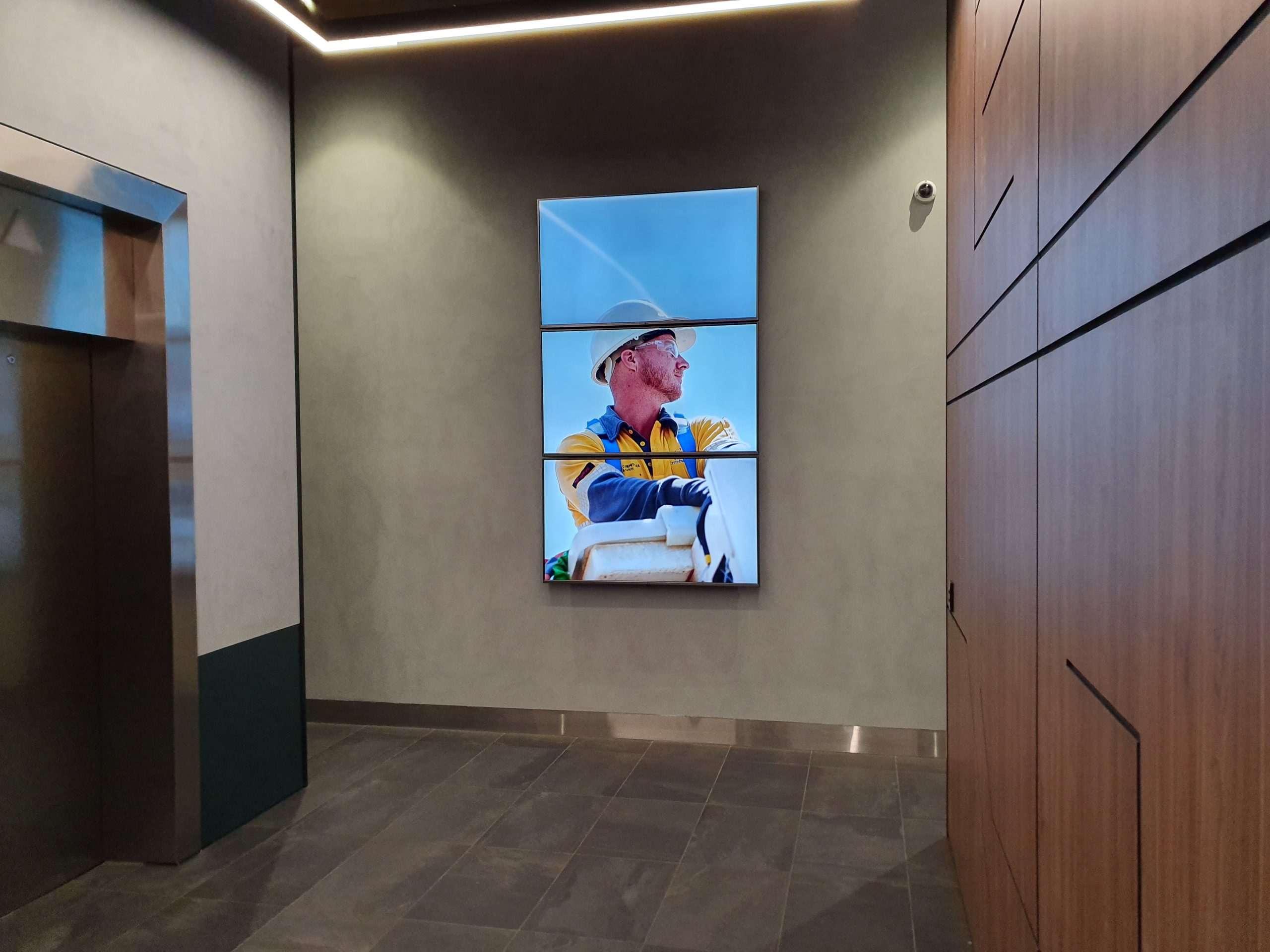IPTV Digital Signage | Digital Display | LED Panels & Video Walls